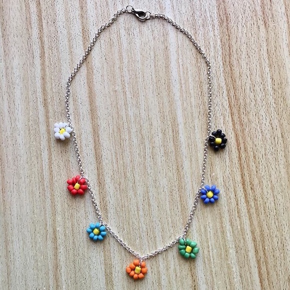 Jewelry | Daisy Flower Chain Necklace | Poshmark